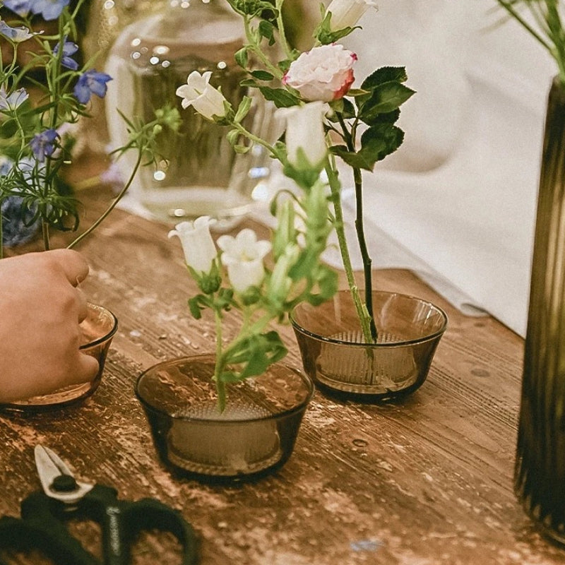 Plastic Flower Frog with Suction Cups – Floral Supplies Store