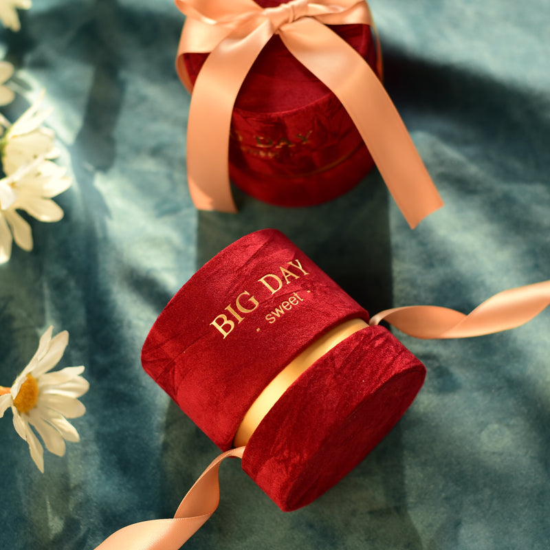 10pcs Small Round Velvet Gift Box with Ribbon – Floral Supplies Store