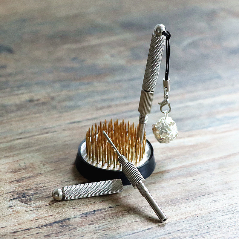 Flower Frog Kenzan Needle Straightening Tool – Floral Supplies Store