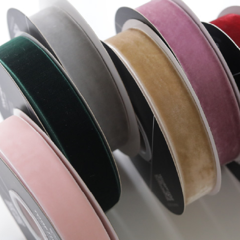 Velvet Ribbon for Bouquet Gift Wrapping (2.5cmx10Yd) – Floral Supplies ...